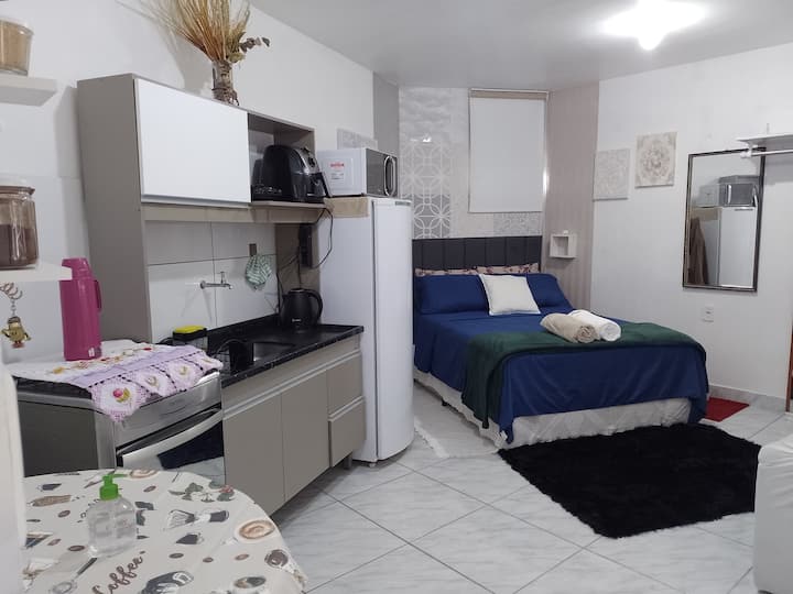 Kitnet Bem Localizado,
 Próximo Av.
 Dom Joaquin. - Pelotas