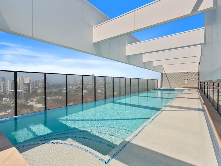 Luxury Sky Retreat Southport - Australia