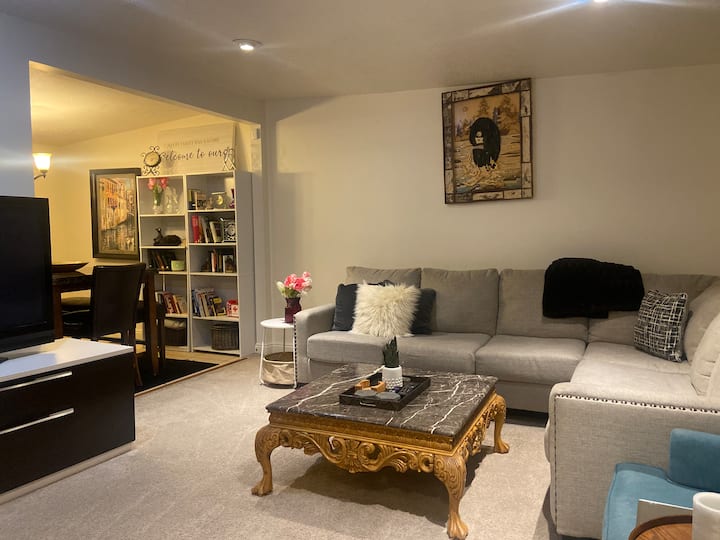 Ski Lodge - West Valley City, UT