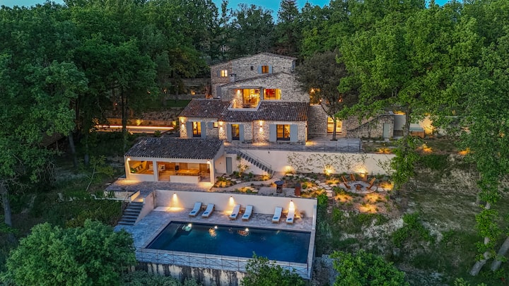 Villa Caladou • A Timeless Retreat In Provence - Vaucluse