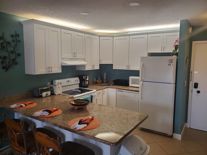 A Slice Of Heaven At 111! - Fort Pierce, FL