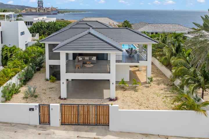 Villa Invenciona - Curaçao