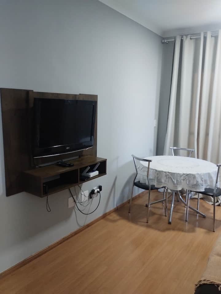 Apartamento Mobiliado 
Com Sacada Gourmet - Piracicaba