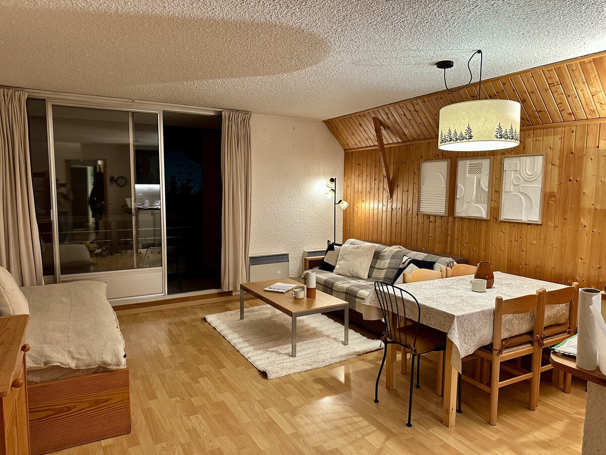 Apartment 2x2 bunk beds + master suite - Apartments for Rent in Les ...