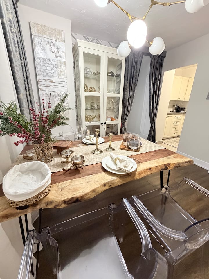 1 Bedroom Entire Apartment In Midtown Toronto - Toronto