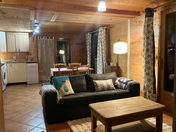 Appartement Dans Un Chalet - Le Grand-Bornand