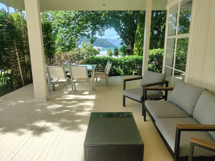 Spacious Apartment Close To Town & Waterfront - Picton