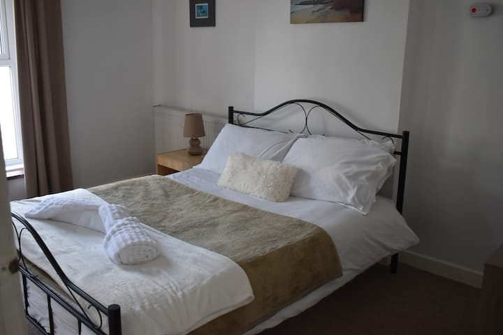 Cosy Coastal Retreat | Family Friendly - The Mumbles