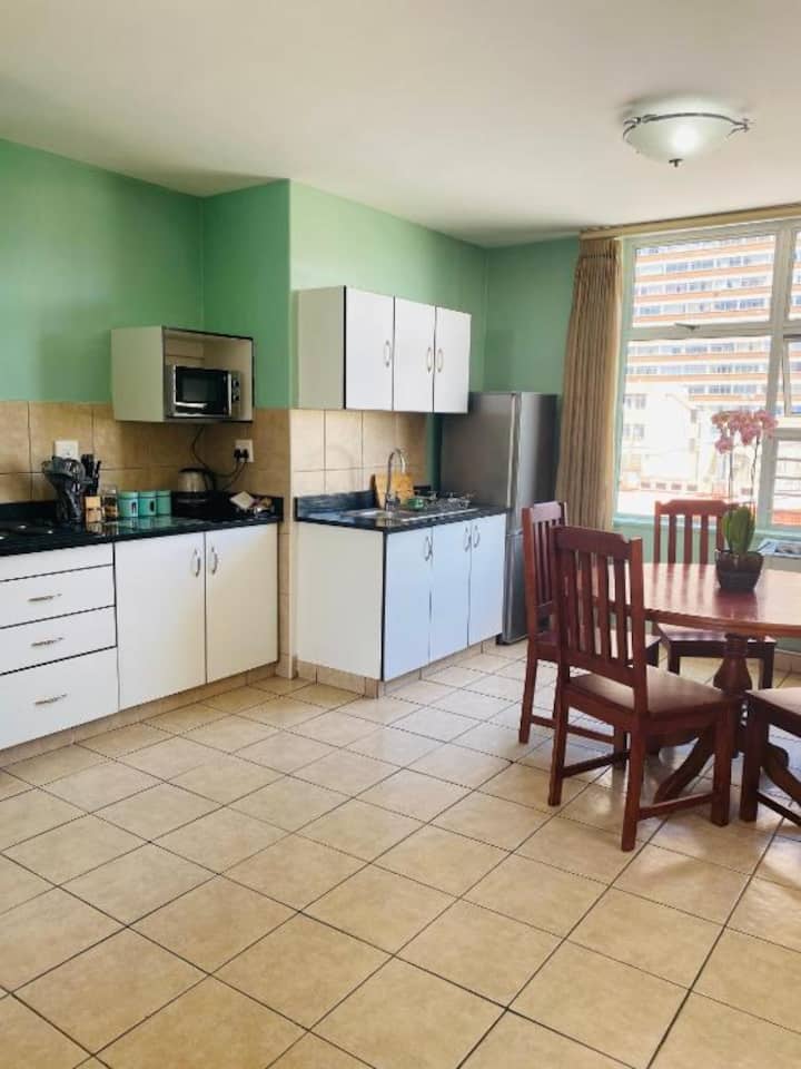 Oceanic 2 Bedroom Cityview-self-catering Apartment - Durban