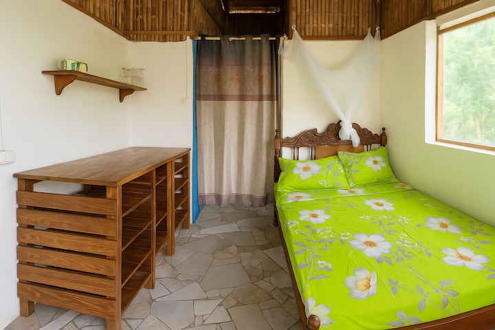 "Ocean Breeze Cottage" - Mozambique