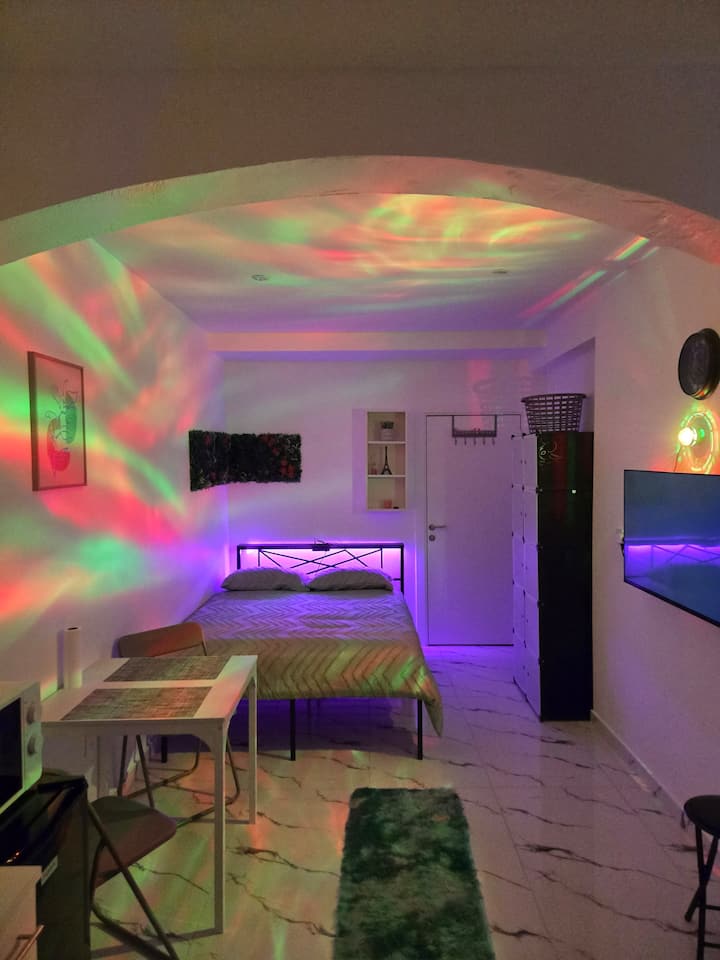 Studio Moderne Climatisé – Entrée Indépendante - L'Isle-d'Abeau