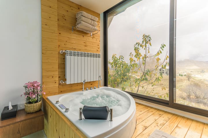 Vale 1br Apartment With Jacuzzi In Kfardebian - Lebanon