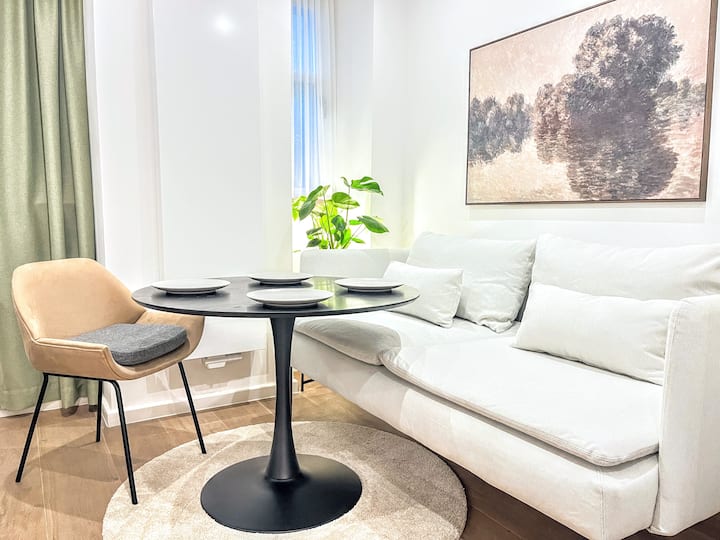 The Katzbach 1 - Design Flat 3 Bed - Berlin