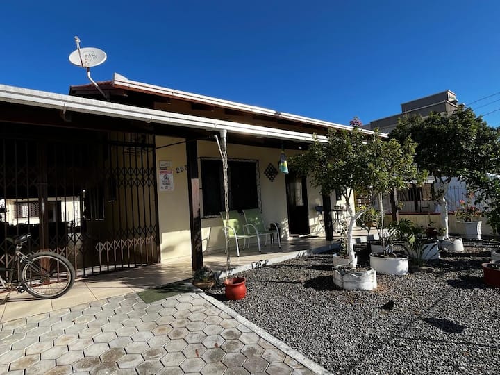 Casa Praia De Itajuba Barra Velha, 250 M. Do Mar. - Barra Velha