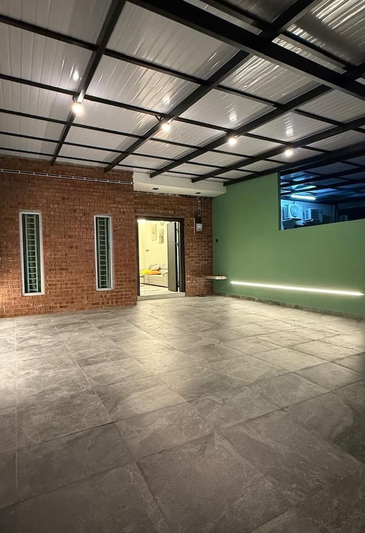 Promo New Ipoh Staycation 13pax 50” Lcd Wifi Tk9 - Menglembu