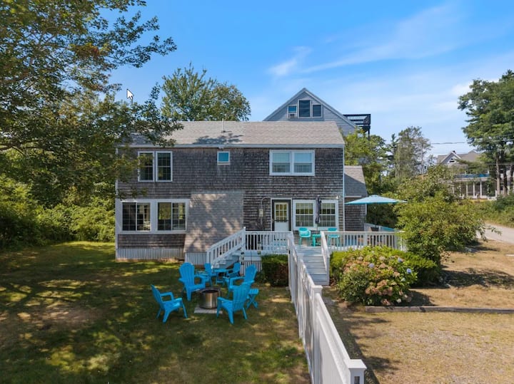 Friends And Family’s Summer Home Base - York's Wild Kingdom, York