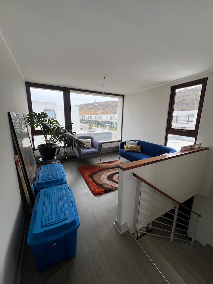 Segundo Piso, Dos Habitaciones - Colina