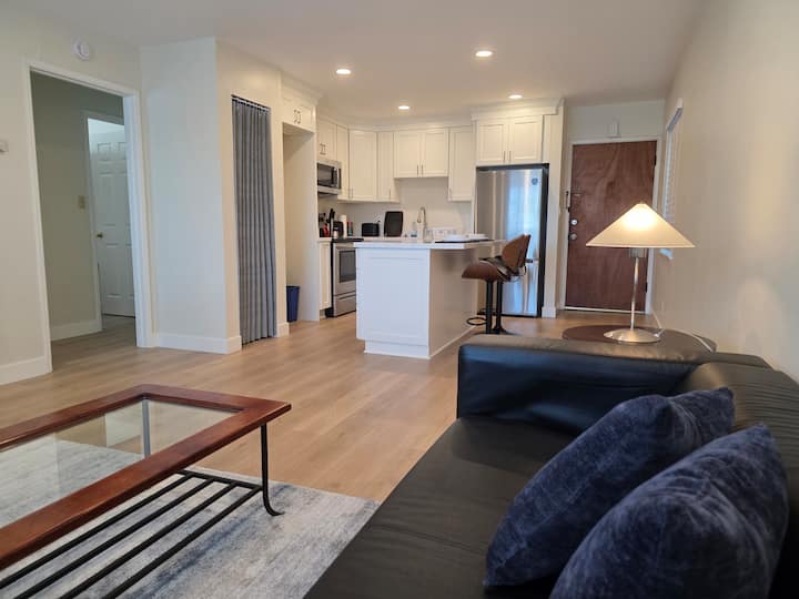 Newly Remodeled 2-bedroom Apartment Close To Bart - Berkeley, CA