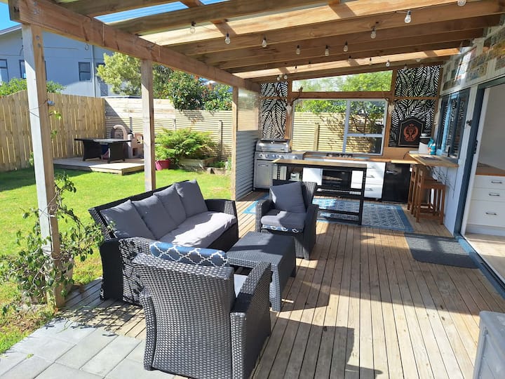 Tui Beach Pad - Whangamatā