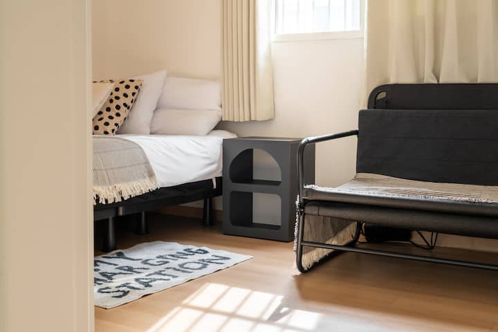 Easy Flow Haus | 3br 1bath | Max 10pp - South Korea