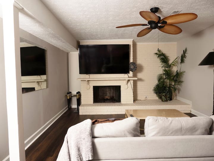 Private 1br Apartment W 3 Beds And Game Room - Stone Mountain