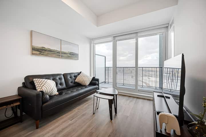 Modern 2br Markham Stay • Parking & Gym - Markham