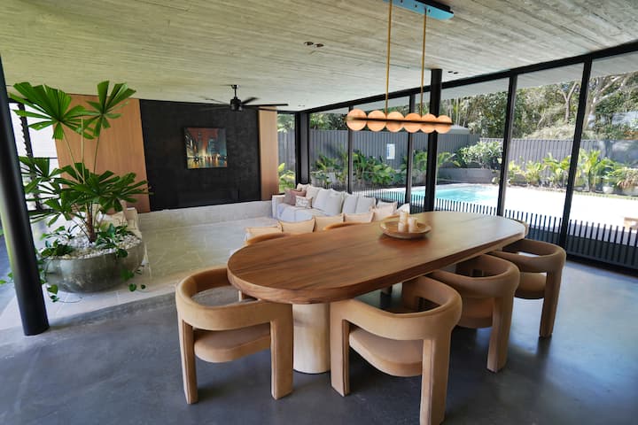 Aria V - Contemporary Luxury In Sunshine Beach - Noosa Heads