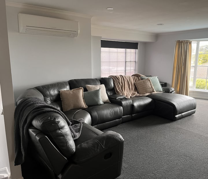 The Foo Fighters House! - Launceston