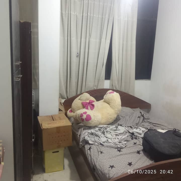 Casa Sola De 3 Pisos - Chiclayo