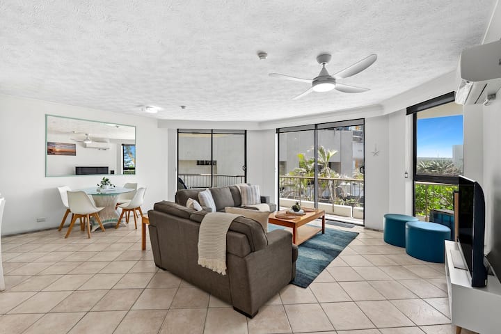 Lighthouse Getaway # 5 - Main Beach, Wifi, Parking - Australia