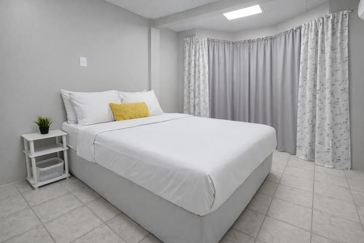 Savannah Suite | Modern, Pool, 15 Min Airport/ Pos - Trinidad and Tobago