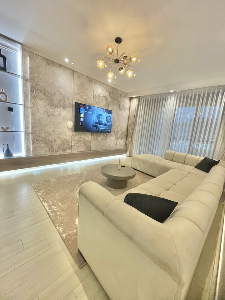 Platinum Le'creme - Ouganda