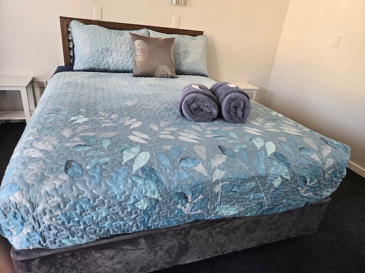 Room 6 Sundown Motel - Killarney