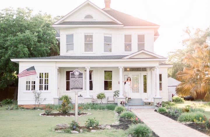 Historic Cora Jackman Donalson Home - Kyle, Tx - Kyle, TX