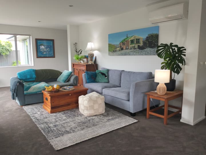 Modern Adventure Base - Trails & Tranquility - Brightwater