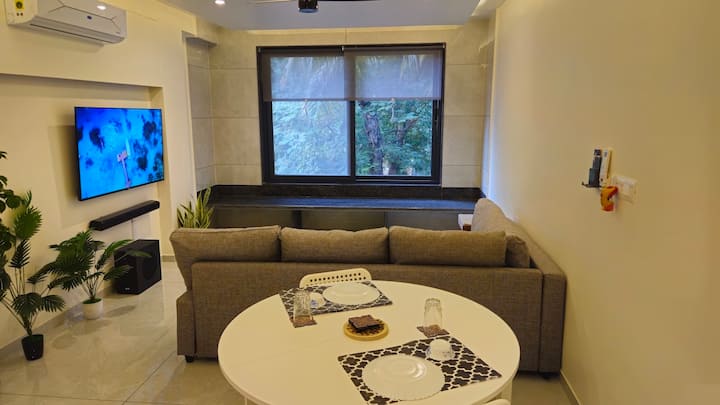 Modern 1bhk Apartment Alkapuri - Vadodara
