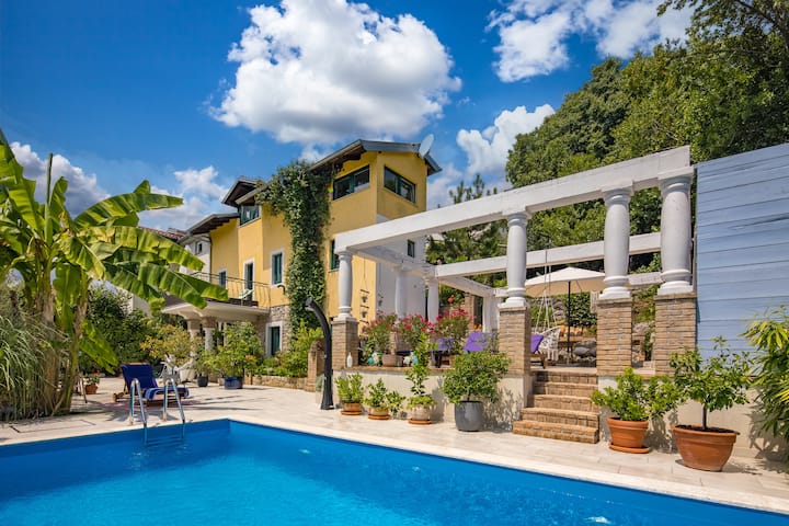 House Nika With Private Swimming Pool - Rijeka