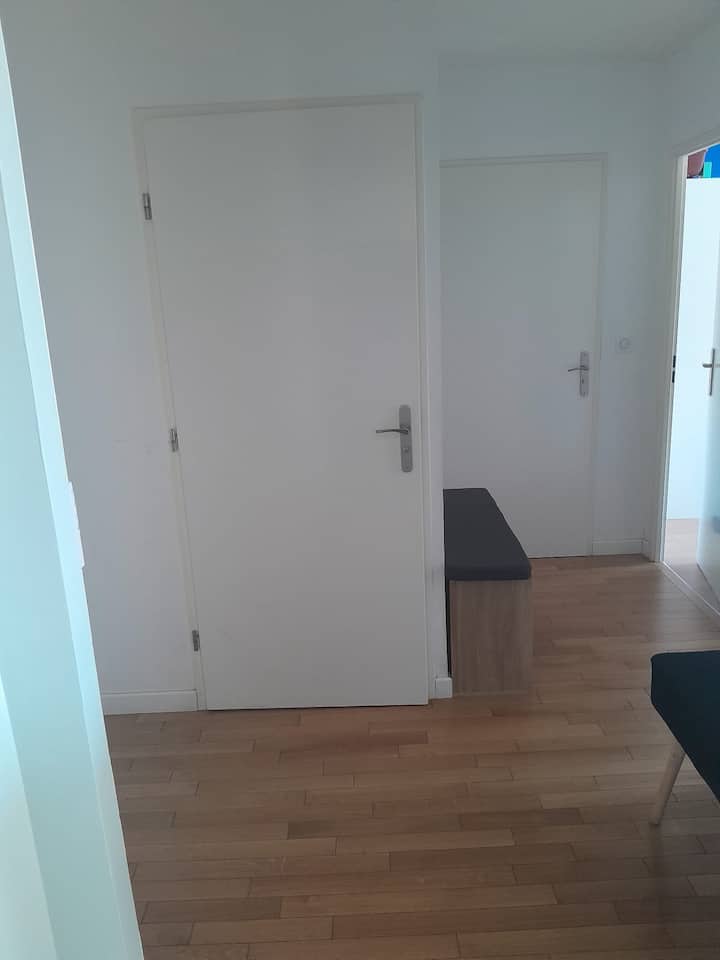 Appartement 4 Pièces Dans Une Résidence De 2019 - Issy-les-Moulineaux