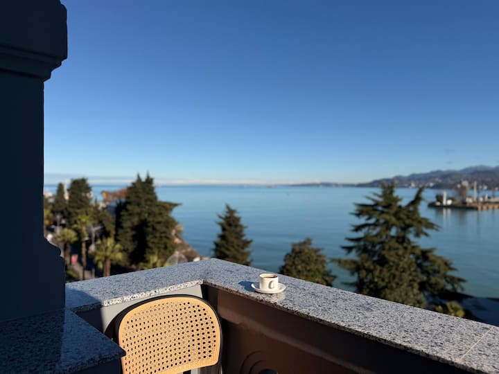 Historic Sea-view Tower Loft - Batumi