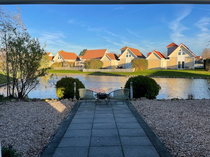 Villa Zeelicht,  Op Loopafstand Van De Noordzee - Vrouwenpolder