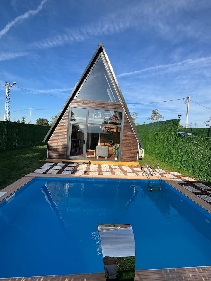 Doğal Bahçede ÖZel Havuzlu Bungalov - Kocaeli