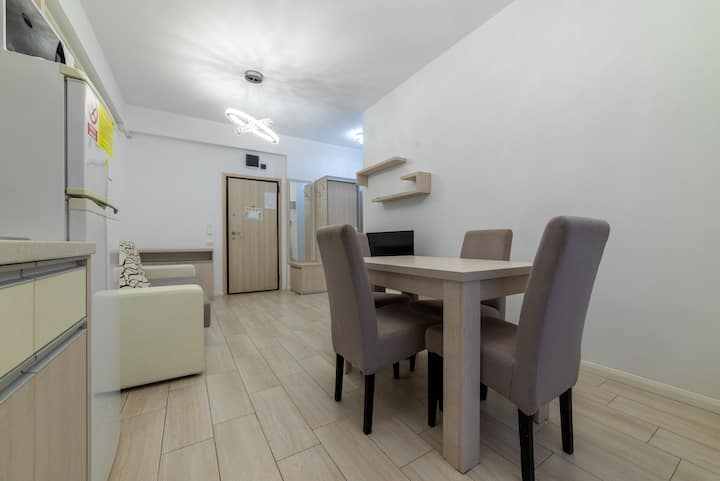 Lotus 911 Apartment - Mamaia Nord - Beach View - Constanța