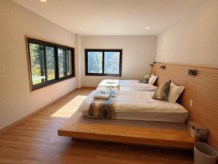 近苗場滑雪場開車4分鐘/苗場サンバレーホテル/naeba Sunvalley Hotel/201 - Yuzawa