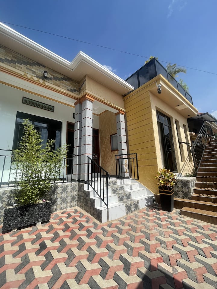 Liron's Residence - Near Airport! - Kigali