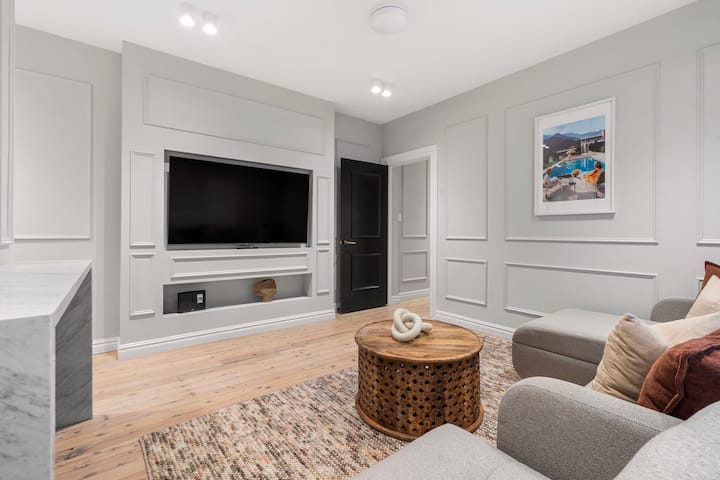 Life’s A Beach …. Fully Renovated Modern W Ac - Bondi Beach