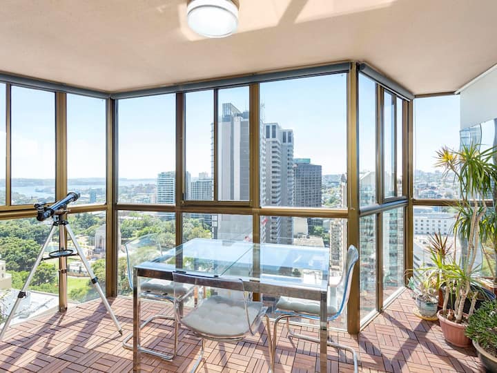 Spacious Harbour & City Views - Heart Of Cbd - North Sydney