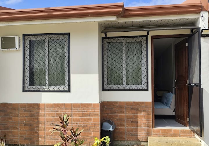 Air-conditioned 2br + Kitchen | Ormoc City - Ormoc