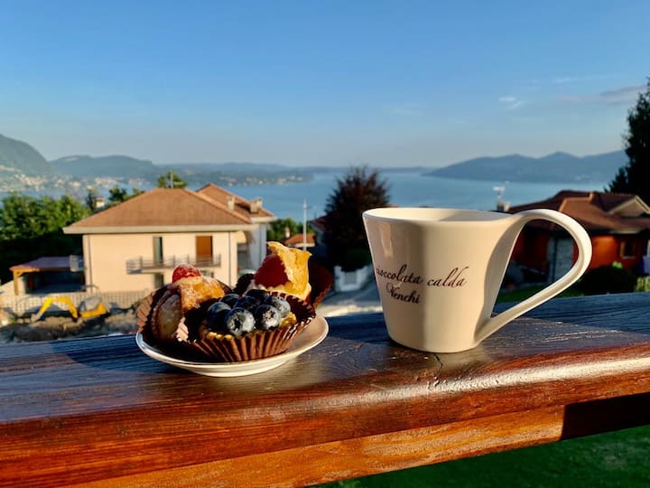 Ampio Appartamento - Stresa