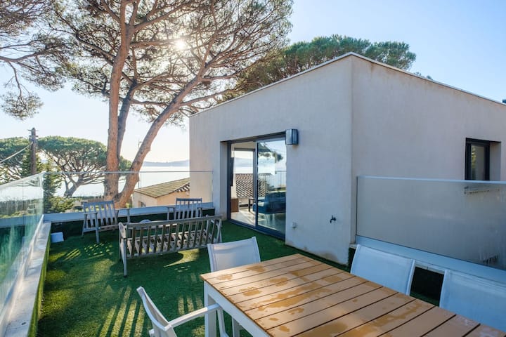Duplex Lumineux, Toit-terrasse, Vue Mer, Plage 50m - Saint-Tropez