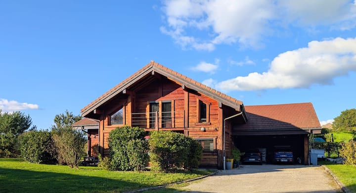 Chalet En Bois Au Cœur Du Vignoble Jurassien - Lons-le-Saunier
